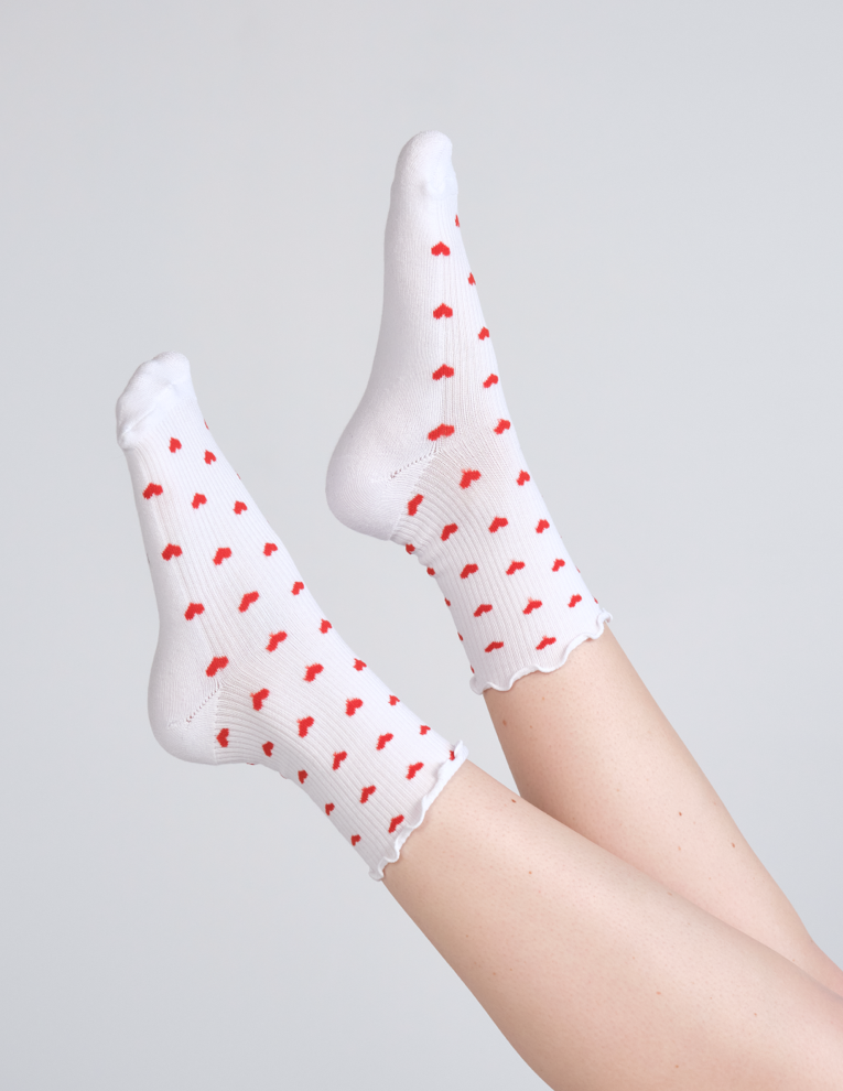 Everyday Ruffle Heart Sock